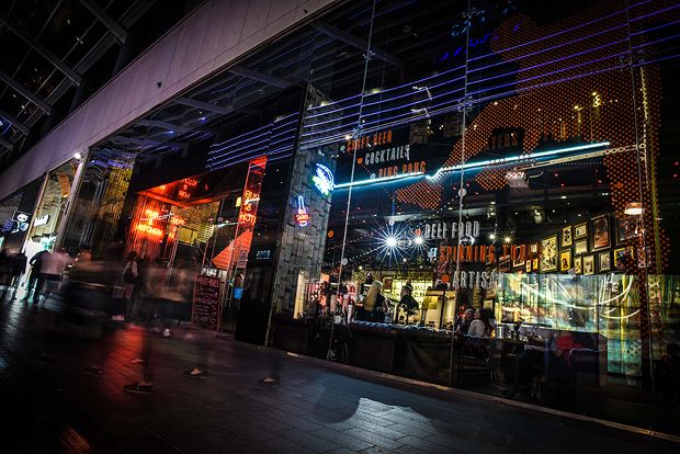 The Bat & Ball (Unit 1110/11, Westfield Centre, Stratford City, Olympic ...