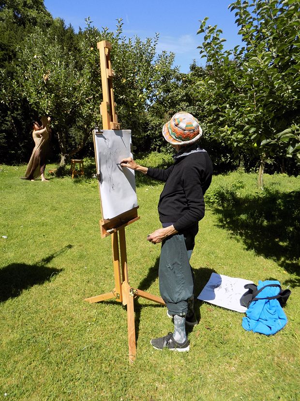 Life Drawing | Data Thistle