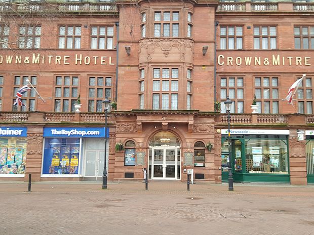 Crown Mitre Hotel (4 English Street, Carlisle)