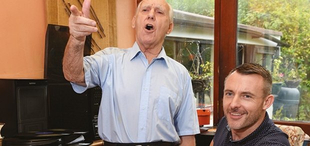 Simon McDermott & Chris Wilson, The Songaminute Man | Data Thistle