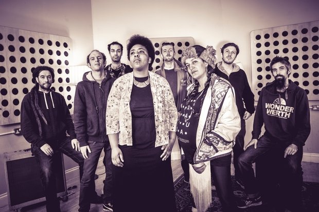 The Resonators | Data Thistle