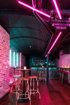 Simmons Bar: Farringdon (105 Charterhouse Street, London EC1M)