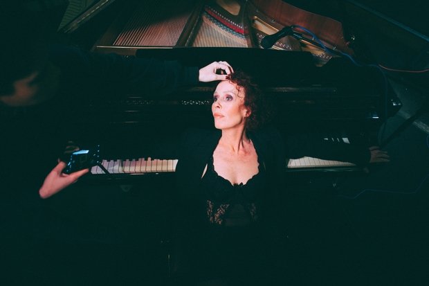 Fiona Ross | Data Thistle