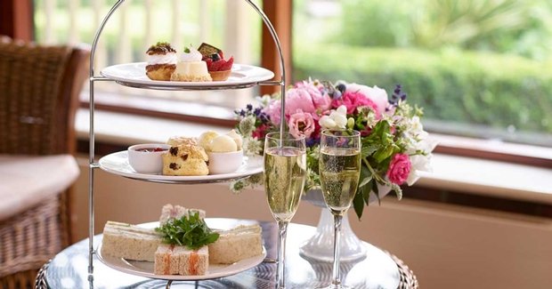 1940's Vintage Tea Party | Data Thistle