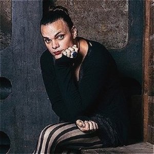 Cassie Workman: Giantess | Data Thistle