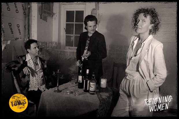 Pecho Mama: Digital Album Tour | Data Thistle