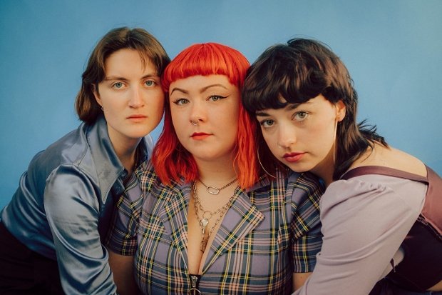 Adwaith + Whitelands | Data Thistle