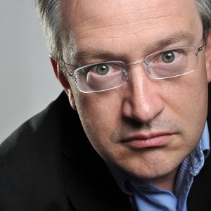 The Importance Of Being Interested With Robin Ince | Data Thistle
