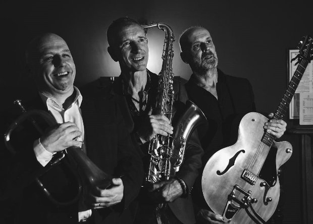 Snake Davis Trio | Data Thistle