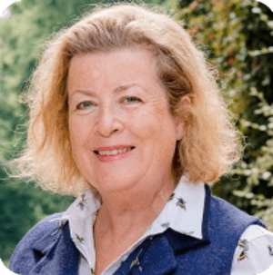 Mary Chisholm - Quests in Architectural History: Adventures of a ...