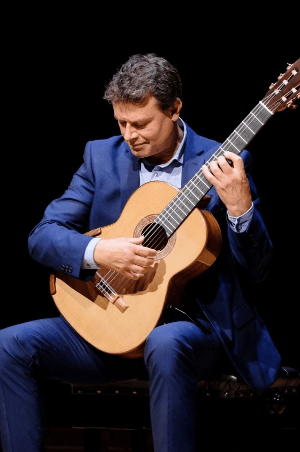 Craig Ogden: Classical Guitar Recital | Data Thistle
