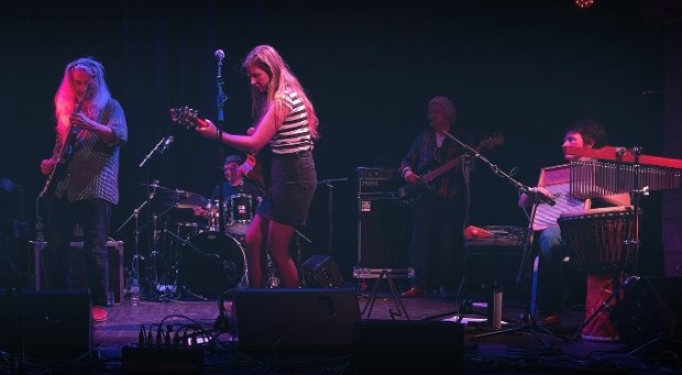 Liz Jones & Broken Windows | Data Thistle