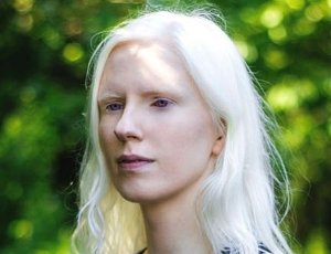 Ellen Renton: Within Sight | Data Thistle