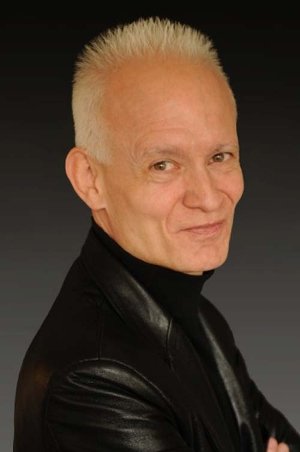 Richard Morton headlines Custard's December show at Soham's Viva ...