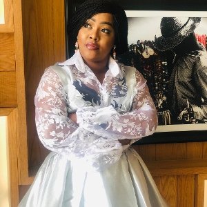 Helen Paul 360 Live on Stage | Data Thistle