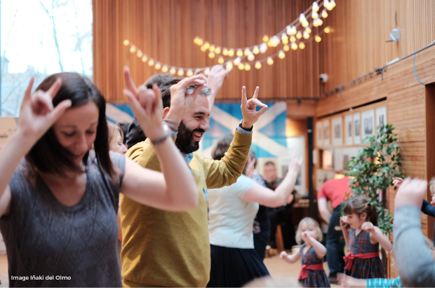 Easy Sundays: Family Ceilidh | Data Thistle