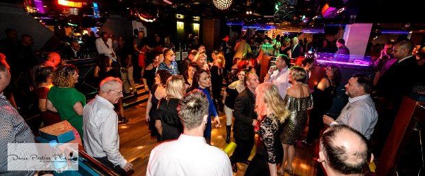 Over 35s Christmas Party for Singles and Couples | Data Thistle
