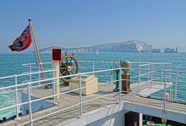 Steamship Shieldhall Cruise to the Needles, passing Hurst Castle and ...
