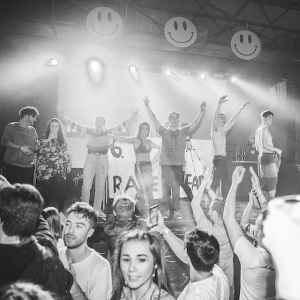 Raves R Us | Data Thistle