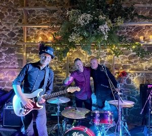 Live Band Nights - Stuart Line Cruises | Data Thistle