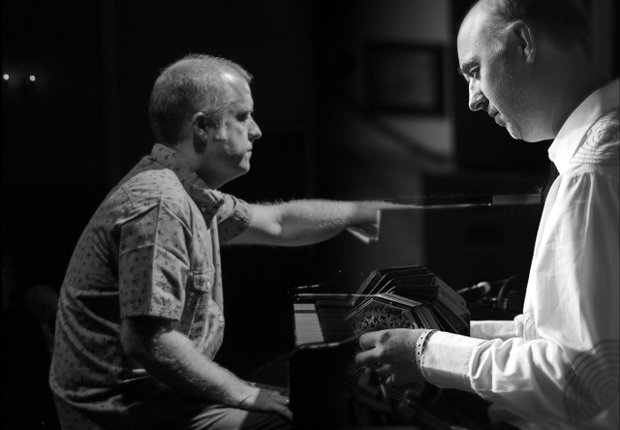 Simon Thoumire & Dave Milligan | Data Thistle