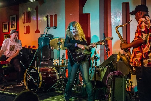 Debbie Bond | Data Thistle