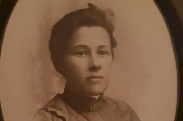 And Who's She When She's At Home | Data Thistle