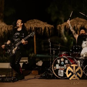 George Theodorou & Band Live | Data Thistle