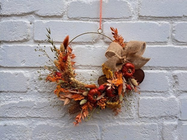 Try it at ARC - Autumn Wreath Making | Data Thistle