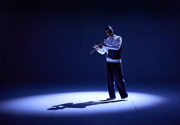 Matthew James Higham (flute) & Hye Soo Kang (piano) | Data Thistle