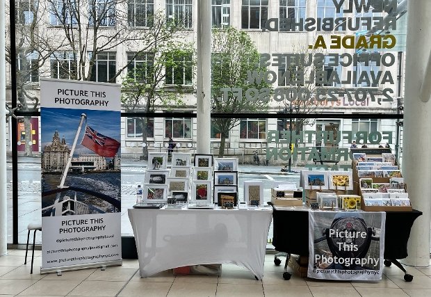 PopUp Photo Print Shop The Capital Building | Data Thistle