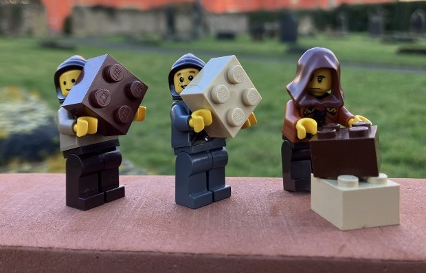 The Great Fire of Dunfermline LEGO™ Build - rebuild the toun! | Data ...