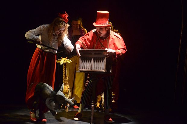 The Biggest Marionette Circus in the World | Data Thistle