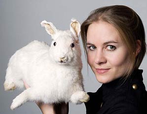 Laura Solon: Rabbit Faced Story Soup - Edinburgh Fringe