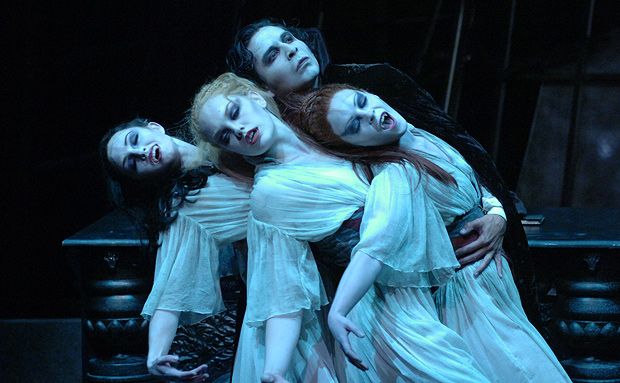 Northern Ballet: Dracula | Data Thistle